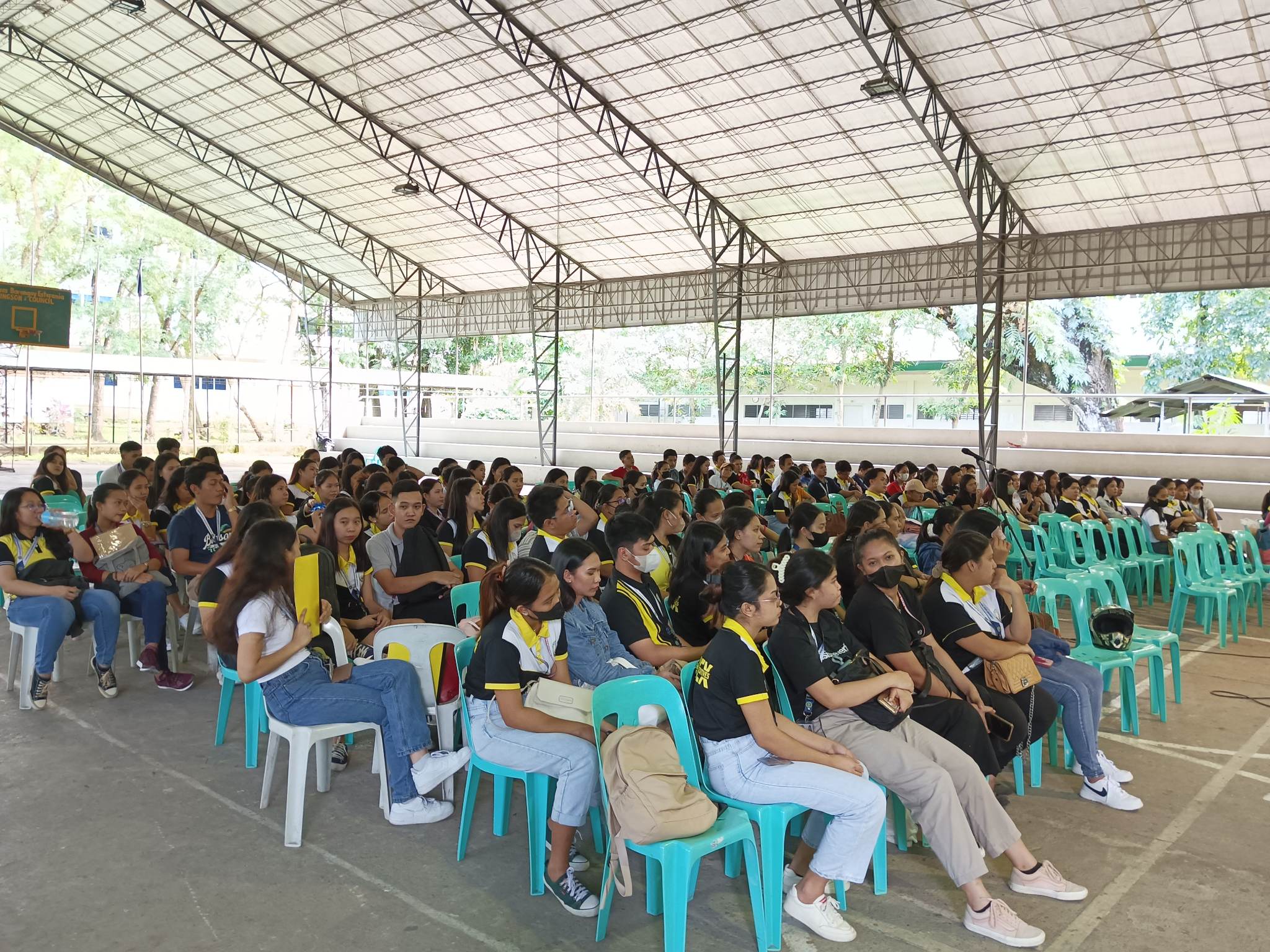 BSBA students at Fortune Towne Campus prepare for internship deployment ...